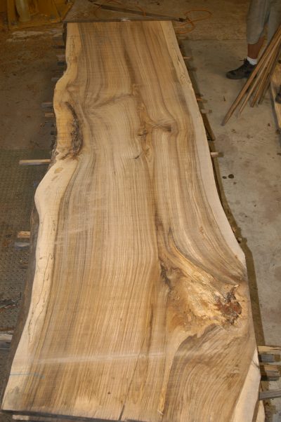 English Walnut Lumber – Hearne Hardwoods