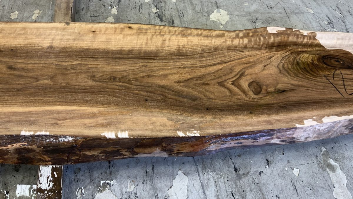 English Walnut Lumber – Hearne Hardwoods